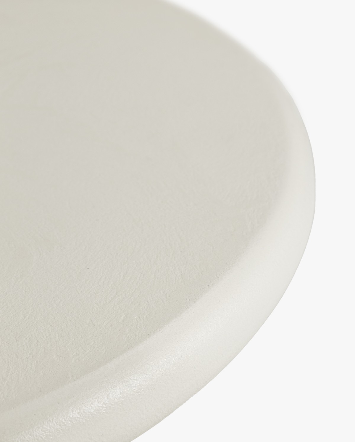 Mesa de centro Francine con base cónica lacada blanco crema Ø60cm